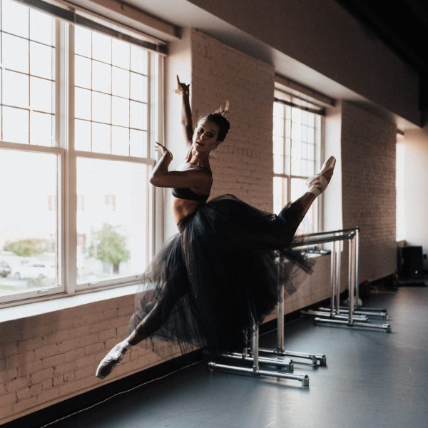 Meet the Dancer: Adrienne Kerr // Ballet Idaho – En Face Magazine